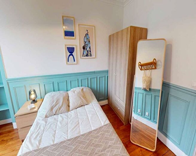 Appartement à louer - Clignancourt-Jules Joffrin, Paris ème arrondissement - 3 pièces - 3 chambres