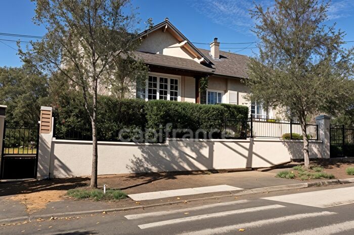 Maison à vendre - Auxerre, Sainte-Geneviève - 8 pièces - 4 chambres