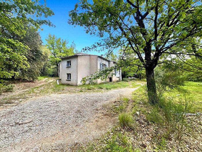 Maisons à vendre et appartements à louer - 1