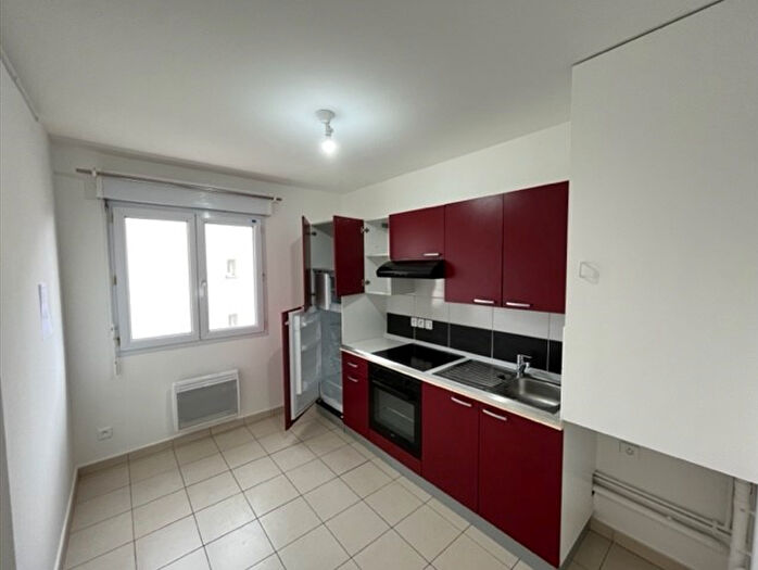 Appartement à louer - Les Ponts-de-Cé - 3 pièces - 2 chambres