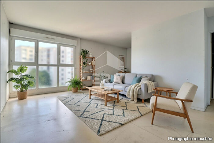 Appartement à vendre - Saint-Denis, Champ de Courses - 2 pièces - 1 chambre