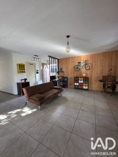Jugy - Maison 8 pièces à vendre