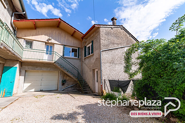 Chalamont - Maison 4 pièces à vendre