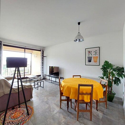 Temps Perdu-La Trinque, Manosque : Appartement 2 pièces à louer