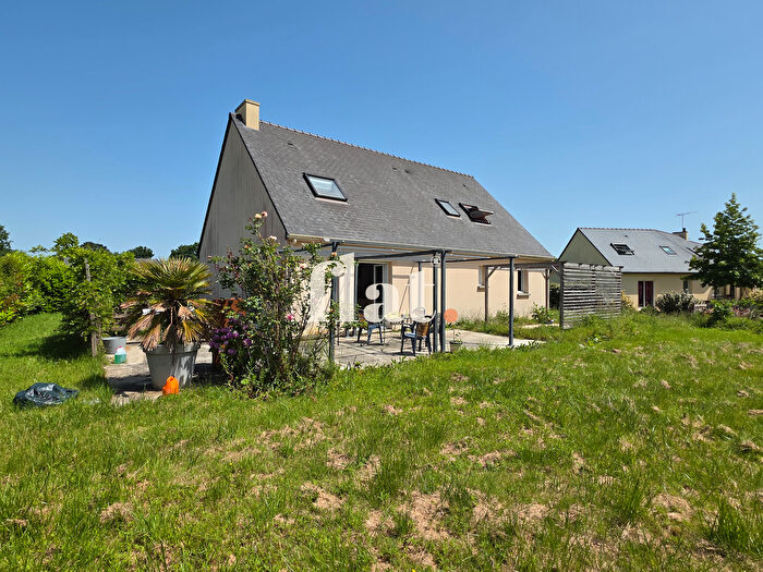 Maison 5 pièces à Saint-Julien-de-Vouvantes, à vendre