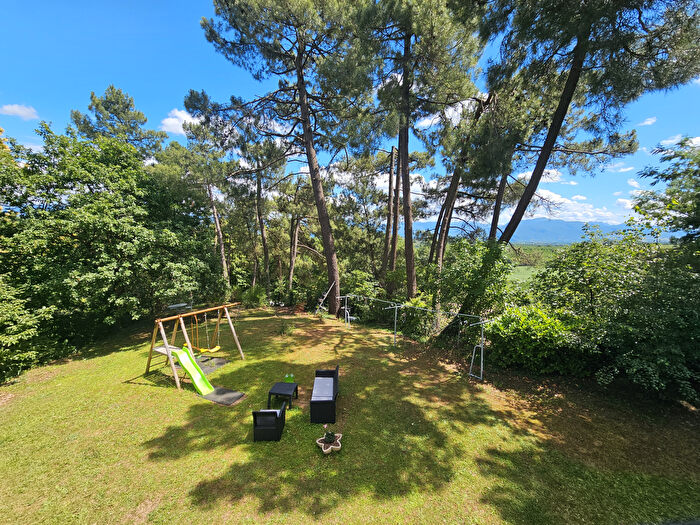 Maison 5 pièces à Montagne, à vendre