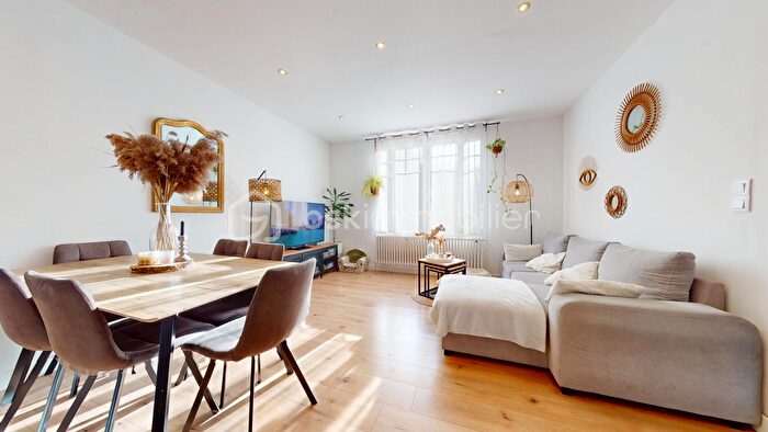 Appartement à vendre - Lardy - 3 pièces - 2 chambres