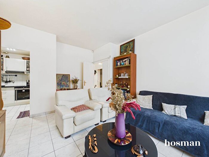 Paris 20ème, Gambetta : Appartement 2 pièces à vendre