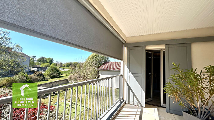 Appartement à vendre - Crémieu - 4 pièces - 3 chambres