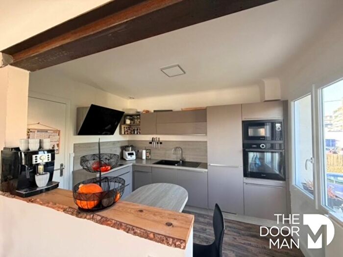 Maison à vendre - Niort - 5 pièces - 3 chambres