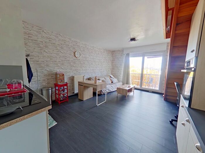 Appartement à louer - Joué-lès-Tours, Alouette - 2 pièces - 1 chambre