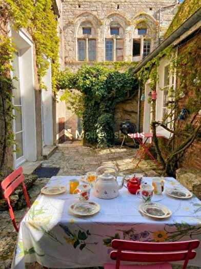 Maison 7 pièces à Chartres, Centre-ville, à vendre
