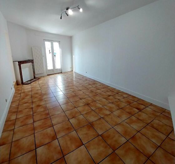 Daignac : Maison 2 pièces à louer