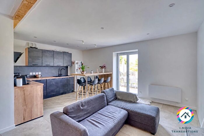 Maison 4 pièces à vendre à Montmerle-sur-Saône