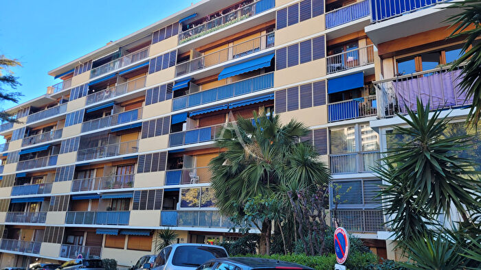 Appartement 3 pièces à Grasse, Centre-ville Sud, à vendre