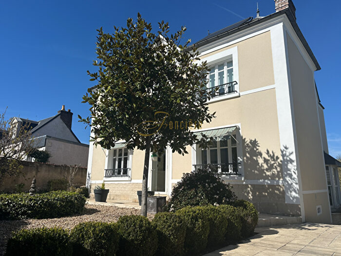 Maison à vendre - Bourges, Centre-ville, Charlet, Lahitolle, Pignoux, Sembat - 6 pièces - 3 chambres