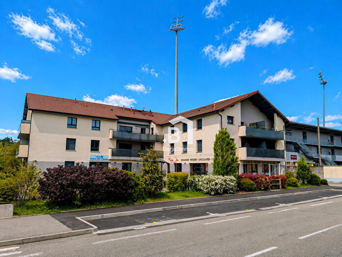 Appartement à vendre - Bourgoin-Jallieu, Pré-Bénit, Quais - 4 pièces - 3 chambres