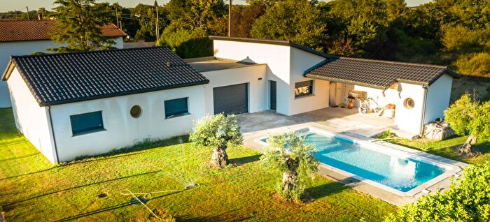 Maison à vendre - Villaudric - 5 pièces - 4 chambres