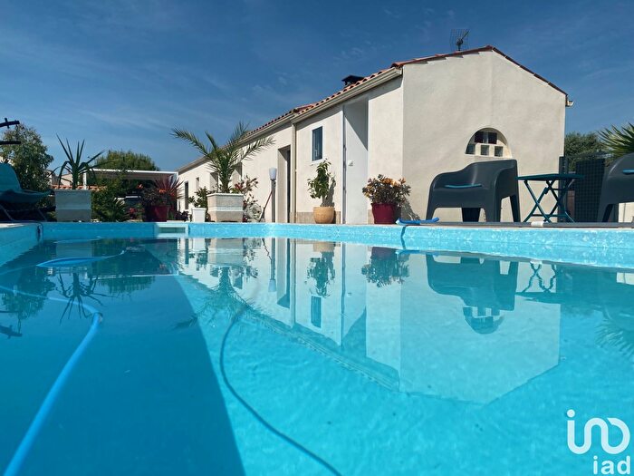 Maisons à vendre et appartements à louer - 1