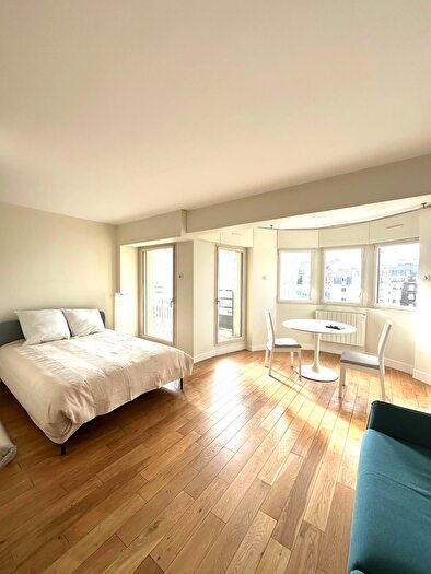 Appartement à louer - Paris e , Passy, Maison de la Radio, Muette-Sud - 1 pièce
