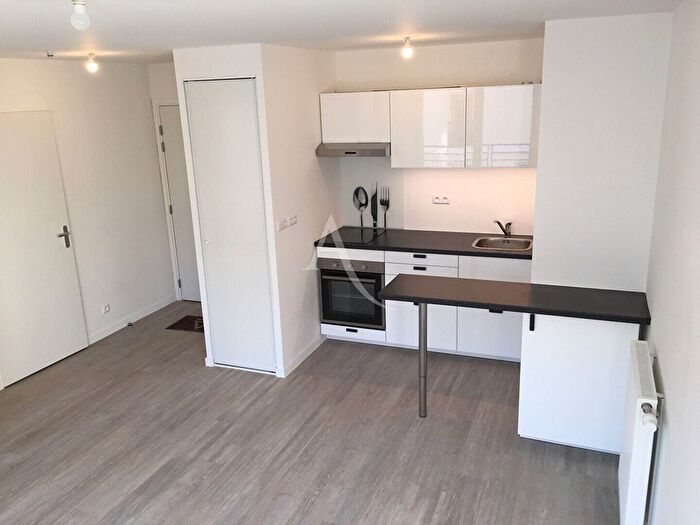 Appartement à louer - La Ville-du-Bois - 2 pièces - 1 chambre