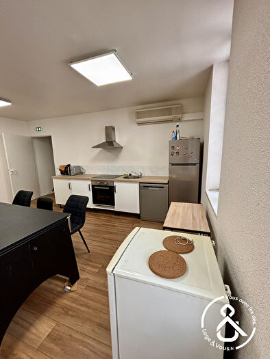 Appartement 5 pièces à Castres, Faubourg Nord, à louer
