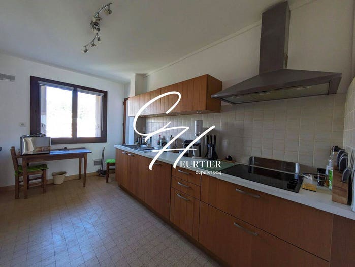 Appartement 5 pièces à louer à Centre Ville Nord, Voiron