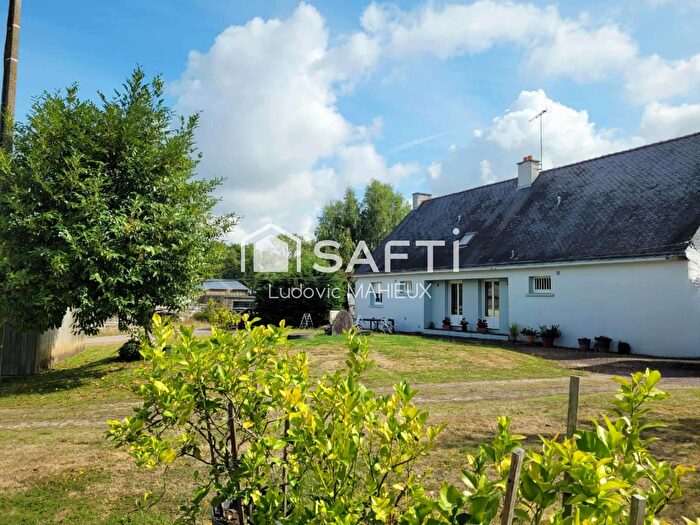 Peillac - Maison 7 pièces à vendre