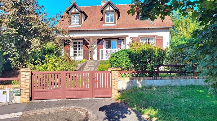 Saint-Jean-de-Braye, Est : Maison 5 pièces à vendre