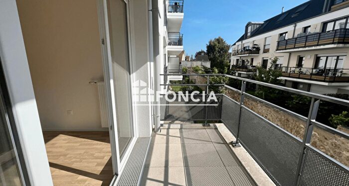 Appartement à vendre - Trappes, Centre-ville, Jaurès, Gare - 2 pièces - 1 chambre