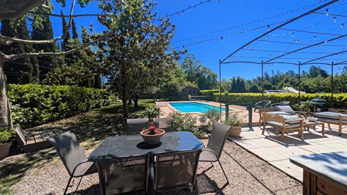 Lauris : Maison 7 pièces à vendre