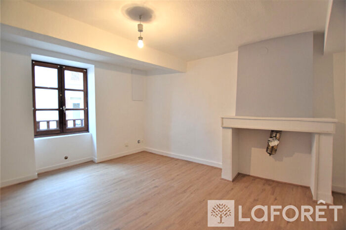 Maison à louer - Mornant - 4 pièces - 3 chambres