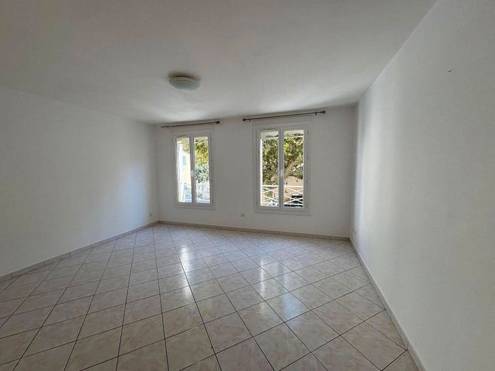 Appartement 3 pièces à louer - Centre Ancien, Draguignan
