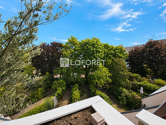 Rueil-Malmaison, Coeur de Ville - Appartement 3 pièces à vendre