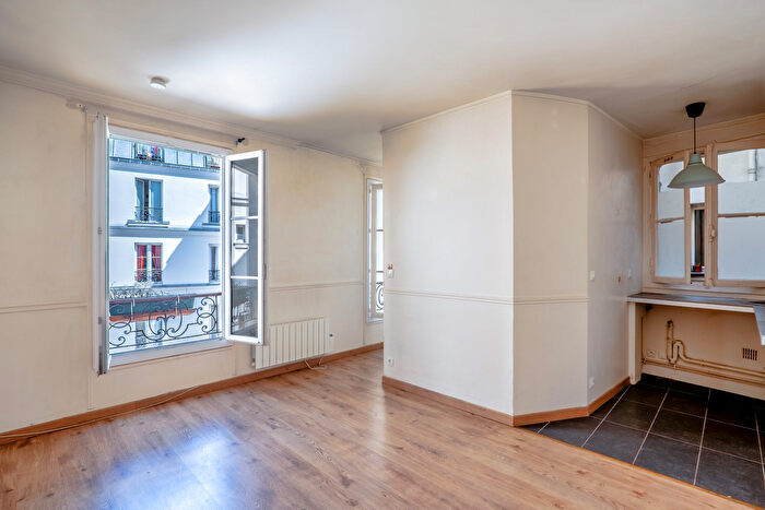Paris 18ème, Barbès, Château Rouge : Appartement 2 pièces à vendre