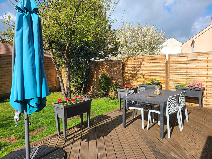 Maison 6 pièces à vendre à Fontenay-le-Fleury, Sables, Démènerie