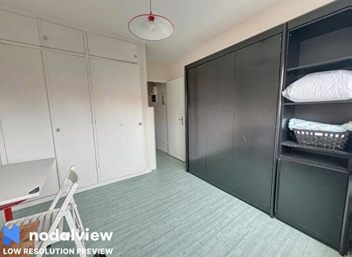 Appartement 1 pièce à Les Salins, Clermont-Ferrand, à louer