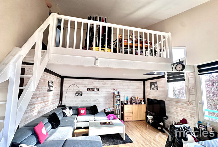 Appartement à vendre - Sarcelles, Chardonnerettes - 4 pièces - 3 chambres