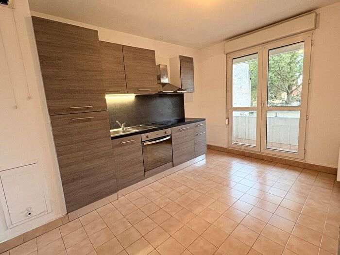 Appartement 3 pièces à Montchat, Lyon 3ème arrondissement, à louer