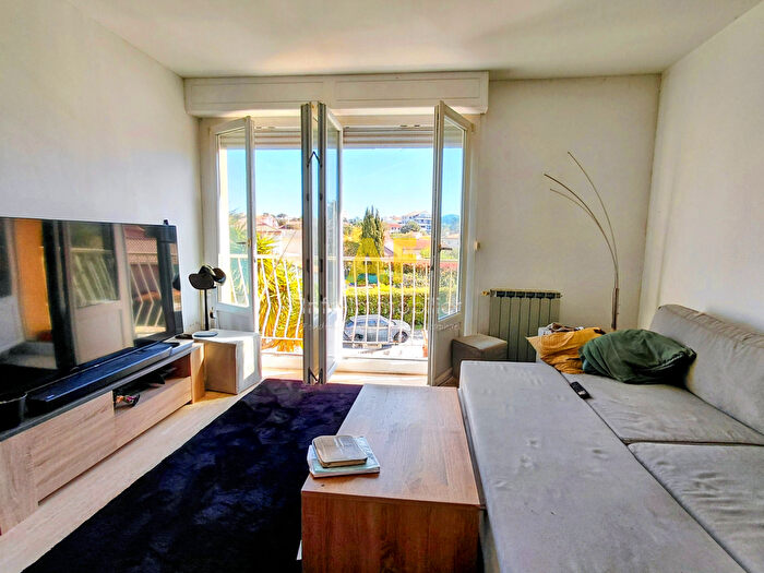Appartement à vendre - Saint-Raphaël, Les Arênes - 2 pièces - 1 chambre