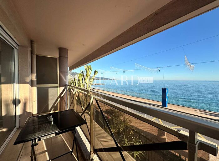 Appartement à vendre - Menton, Hôtel de Ville, Vieille Ville, Musée, Madone, Carnolès - 3 pièces - 2 chambres