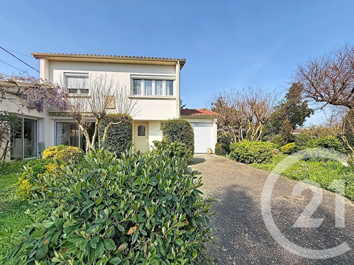Maison à vendre - La Teste-de-Buch, Les Chênes Verts, Bordes, Clair-Bois, Pinède de Conteau - 5 pièces - 4 chambres