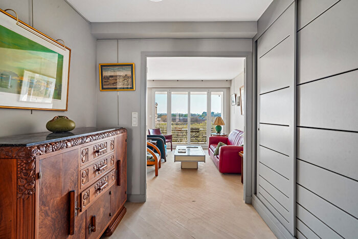Paris 7ème, Champ de Mars : Appartement 2 pièces à louer