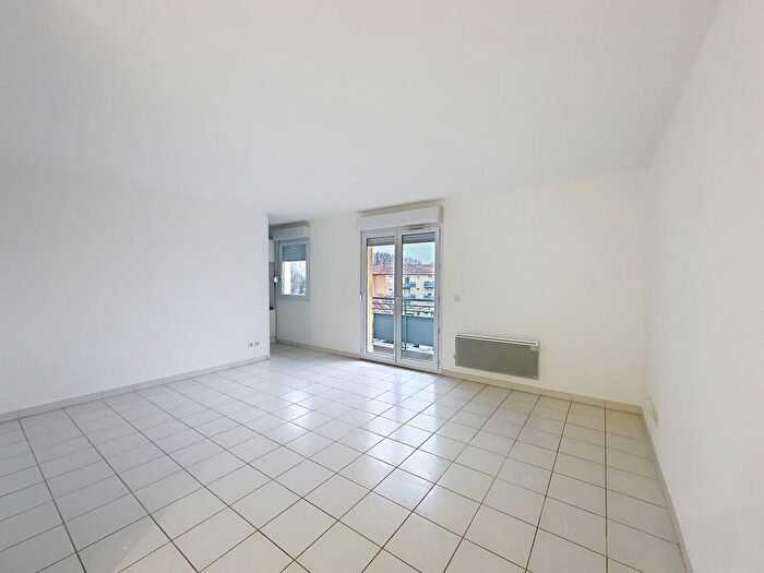 Appartement à louer - Avignon, Baigne-Pieds, Courtine - 2 pièces - 1 chambre