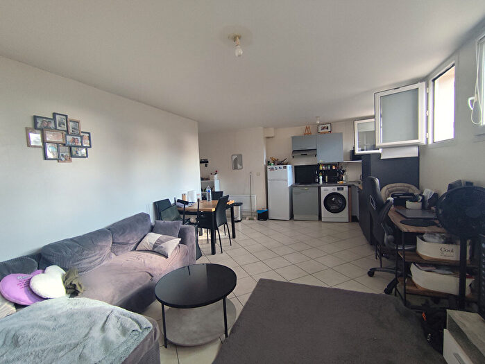 Appartement à louer - Saint-Chéron - 2 pièces - 1 chambre