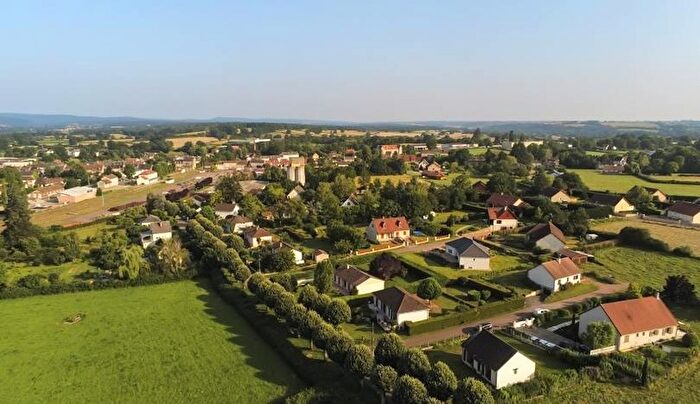 Maison à vendre - Corbigny - 5 pièces - 4 chambres