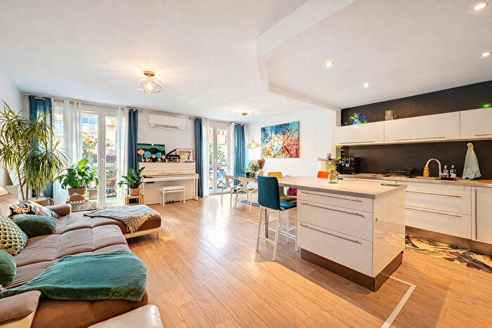 Appartement à vendre - Castanet-Tolosan - 3 pièces - 2 chambres