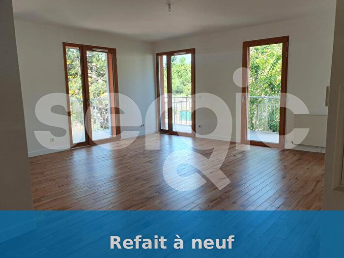 Appartement à louer - Corbeil-Essonnes, Nacelle, Papeterie - 3 pièces - 2 chambres