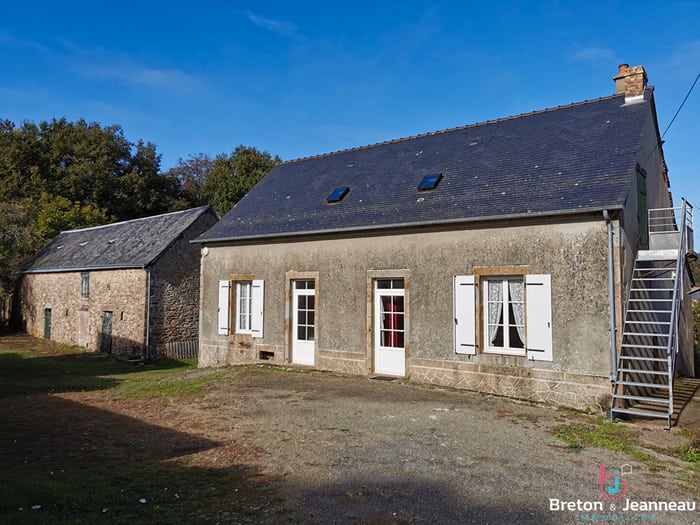 Maison 4 pièces à vendre - Saint-Martin-de-Connée