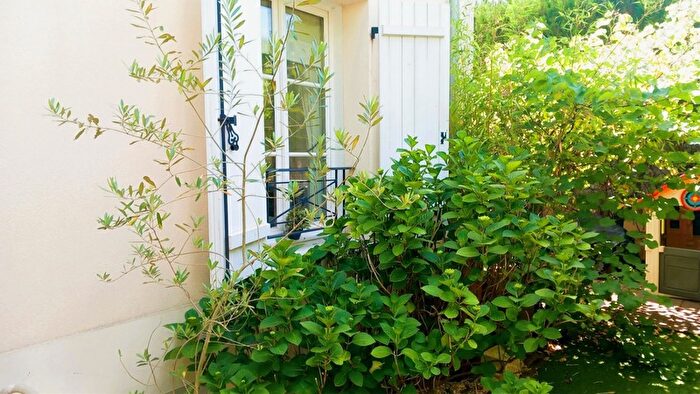 Enghien-les-Bains : Maison 6 pièces à vendre